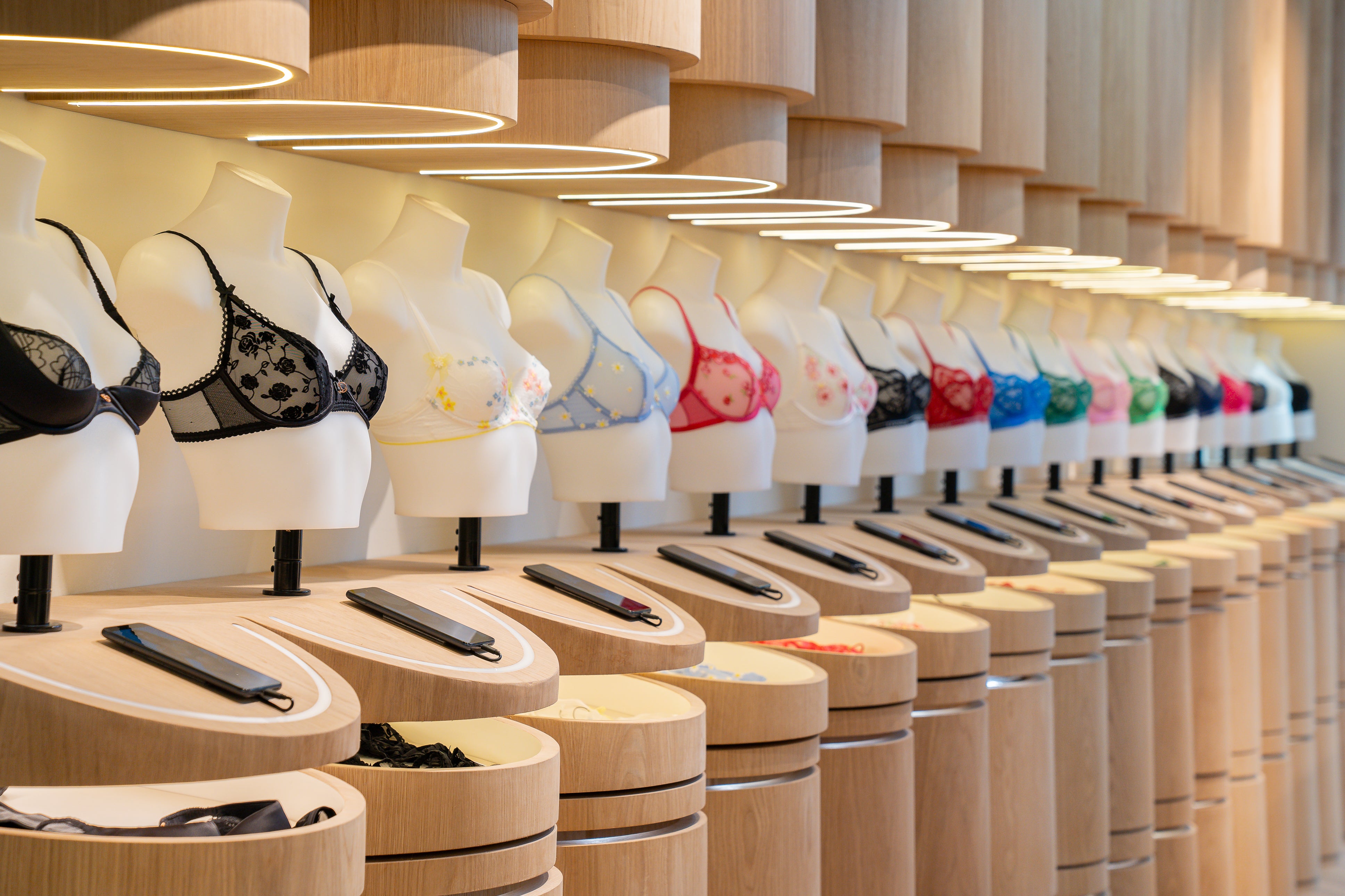 Underwear store store
